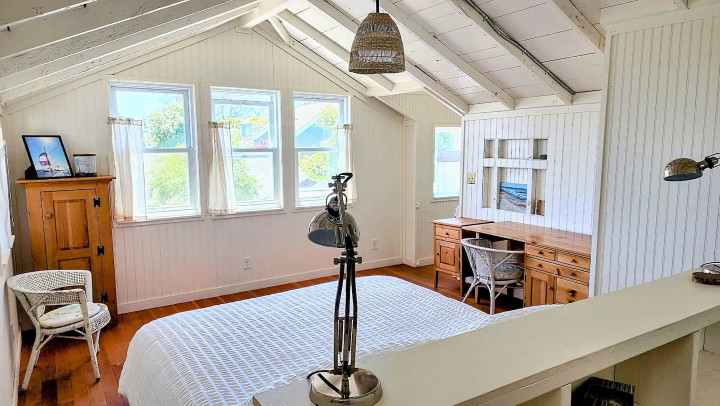 Suite Beach - Santa Cruz, CA