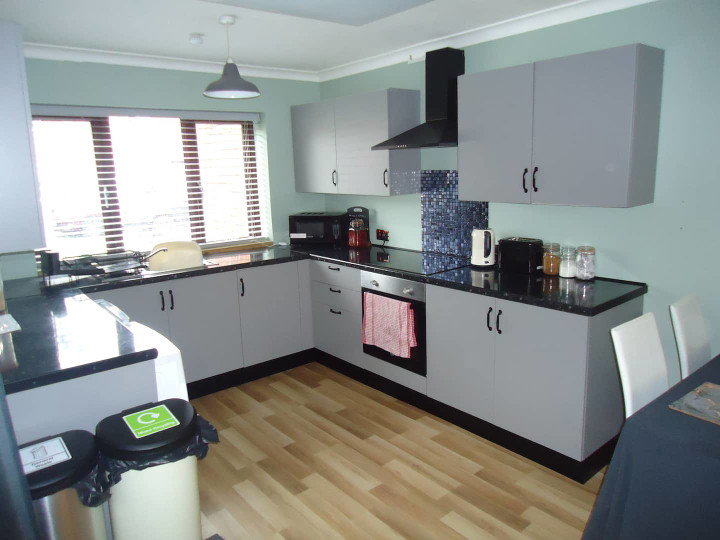 3 B/r House Mkt Deeping (Peterborough/stamford) - Bourne