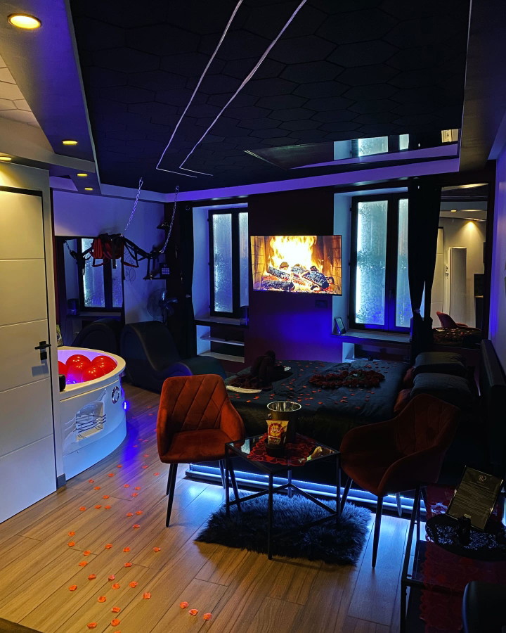 Suite & Spa Privatif  Escapade à Deux - Voiron