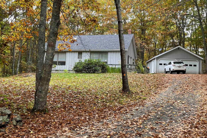 Peaceful Rockport Home- Centrally Located - Rockland, ME