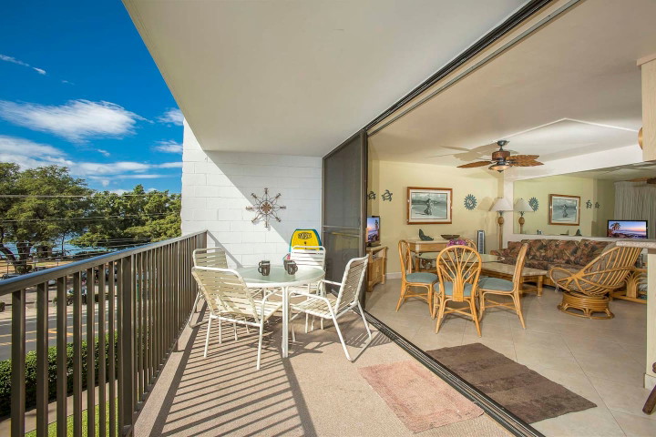 Ocean View Condo With Pool & Beach Access - Maui, HI