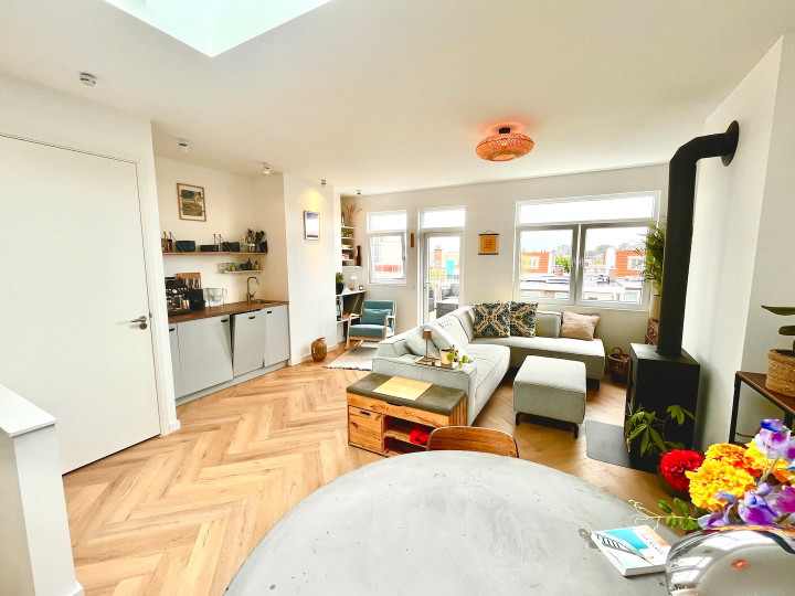 Stunning Rooftop Apt: Free Bikes & Beach Nearby - The Hague