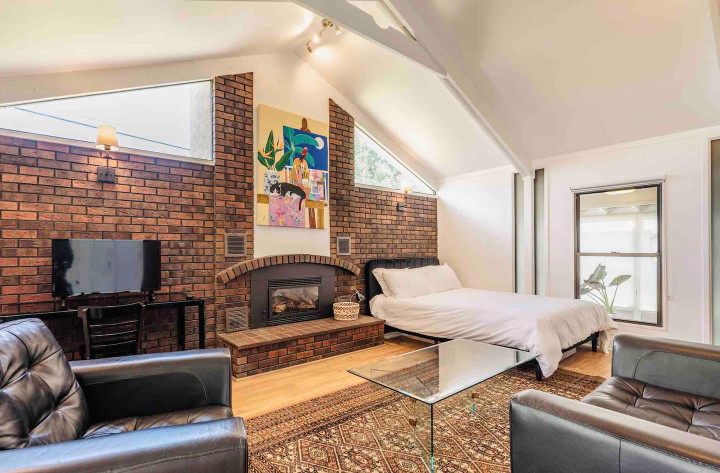 Spacious Studio W/ Greenhouse & Covered Porch - Boulder, CO