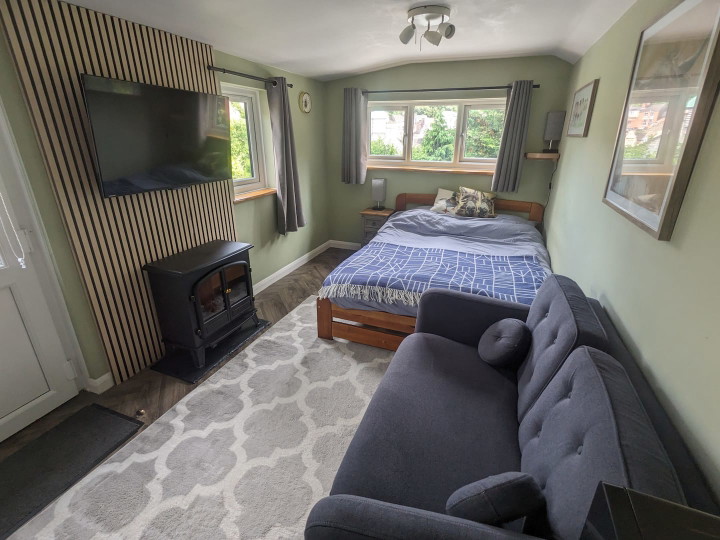 Cosy Detached Studio With Free Parking On Site - Stroud