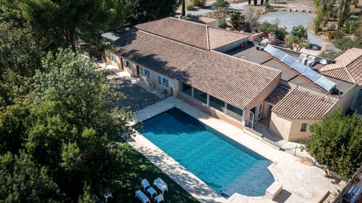 Le Mas Des 7 Fonts : 4 Gîtes + Suite, Grande Salle - Pézenas