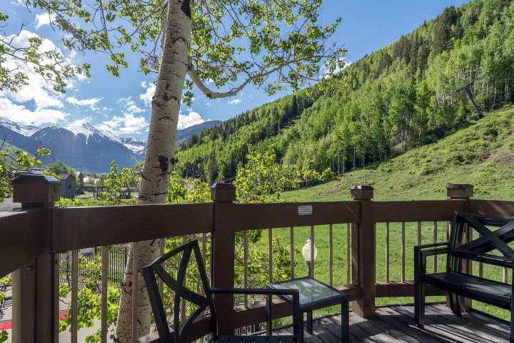 Sunny Balcony W/ Valley Views | Hot Tub + Trail - Telluride, CO