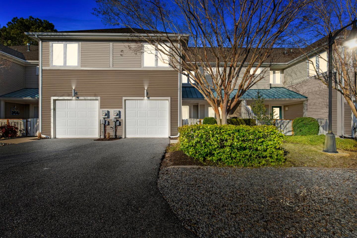 Sea Colony Family Friendly Townhome - Delaware
