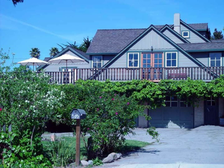 The Green House - Beautifully Handcrafted Home- 1.5 Blocks To Awesome Beach - Santa Cruz, CA
