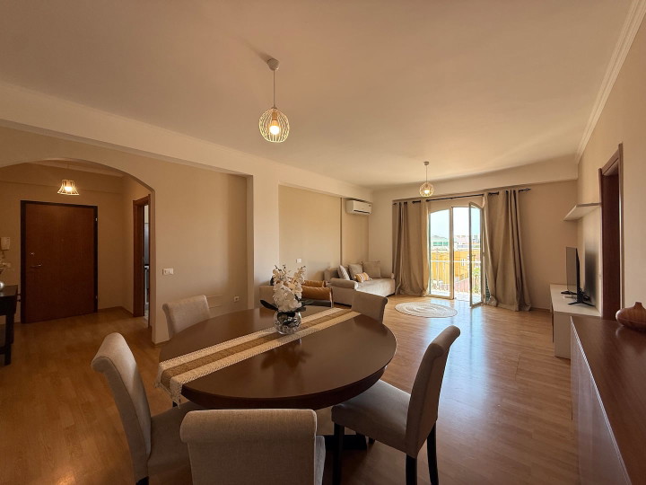 Elegant And Cozy 3-bedroom In The Interland Condominium - Angola