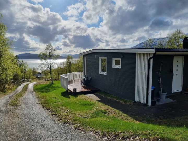 Close To Eve Airport, Perfect Northen Light Spot - Norway