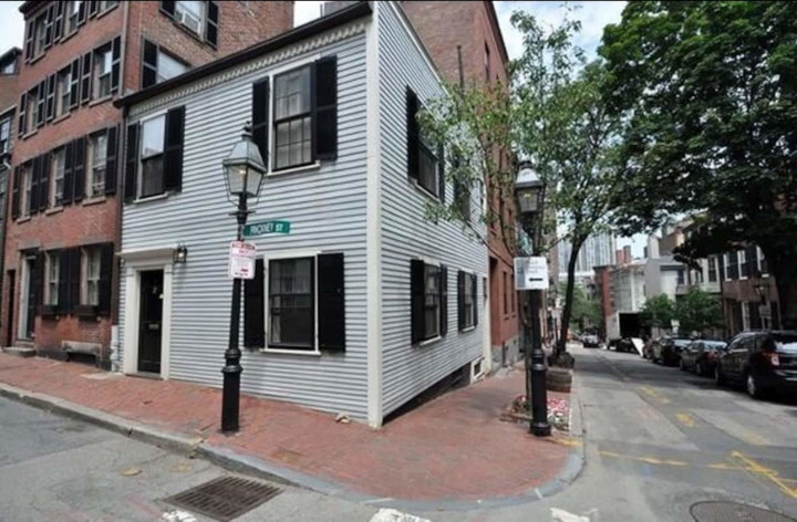 Second Oldest Home In Beacon Hill - Boston, MA