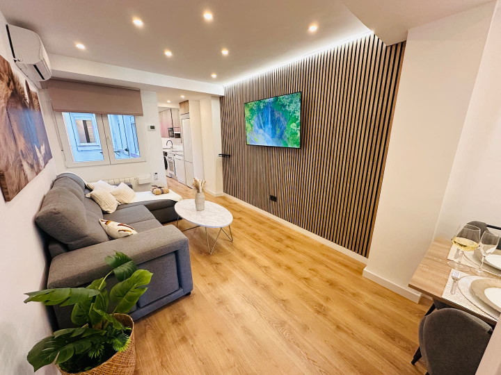 El Conde Del Pilar | 4br 2ba | Pilar Views - Zaragoza