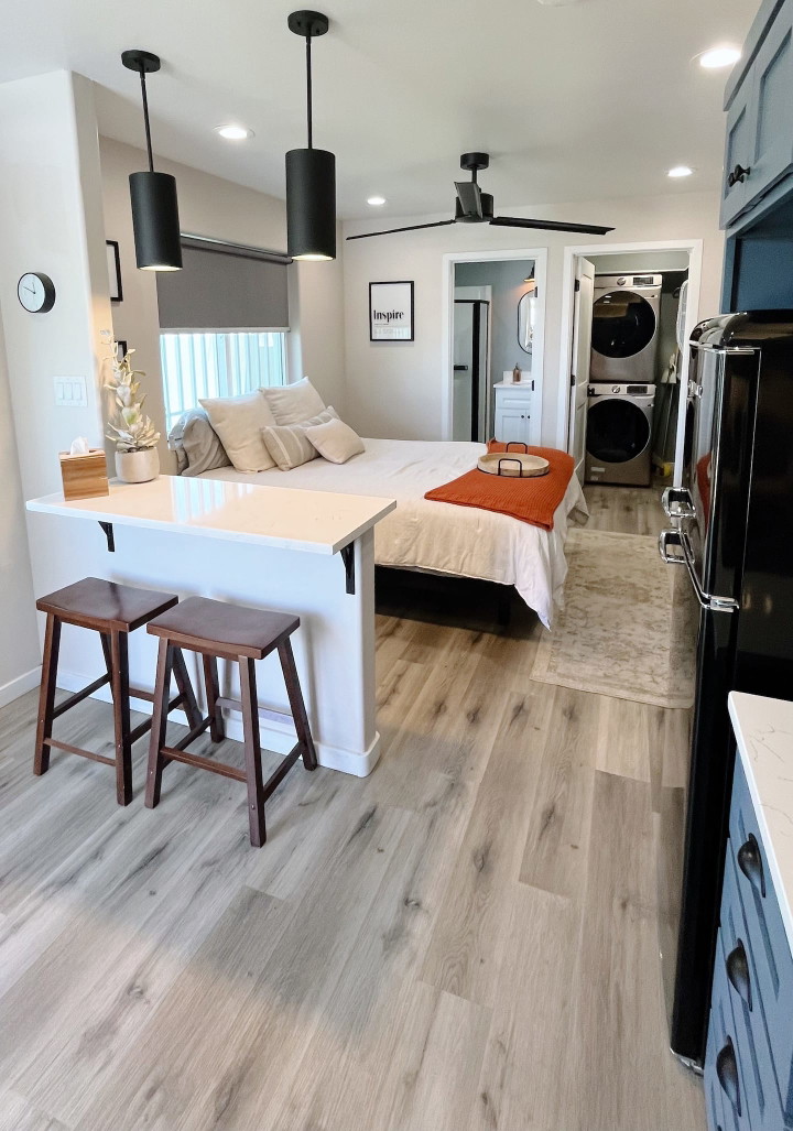 Charmingly Modern Guesthouse, Centrally Located - Yuma, AZ