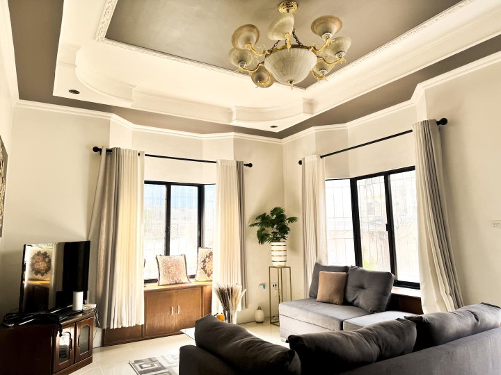 Fully Air Conditioned Large Group Friendly Home. - Angeles