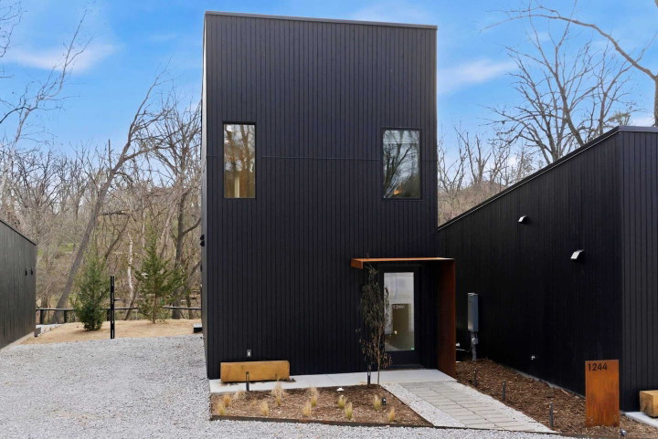 Summit At Black Apple | On Nwa Trail | Downtown - Bentonville, AR