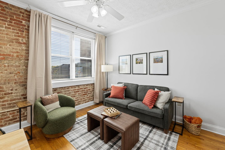 Downtown Loft, 30 Min To The Smokies - Maryville, TN