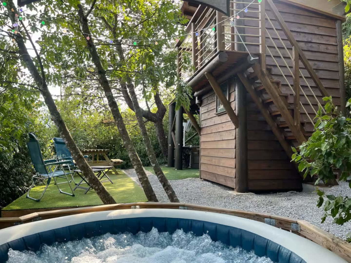 Cabane En Sous-bois Avec Jacuzzi Privatif - Privas