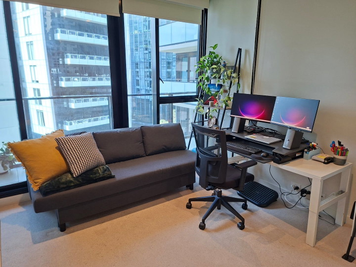 1 Br Apt In South Yarra W/ Ergonomic Work Station - Melbourne