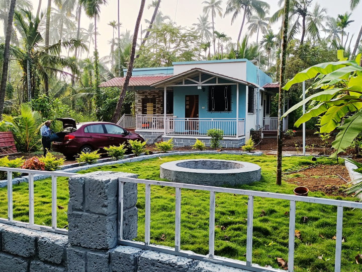 Narkar's Villa With 2 Bedrooms And Living Room - Diveagar