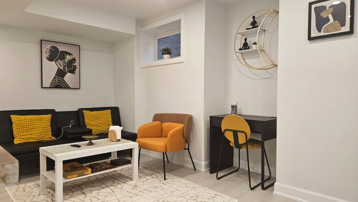Cozy Basement Apartment - Bradford, ON, Canada