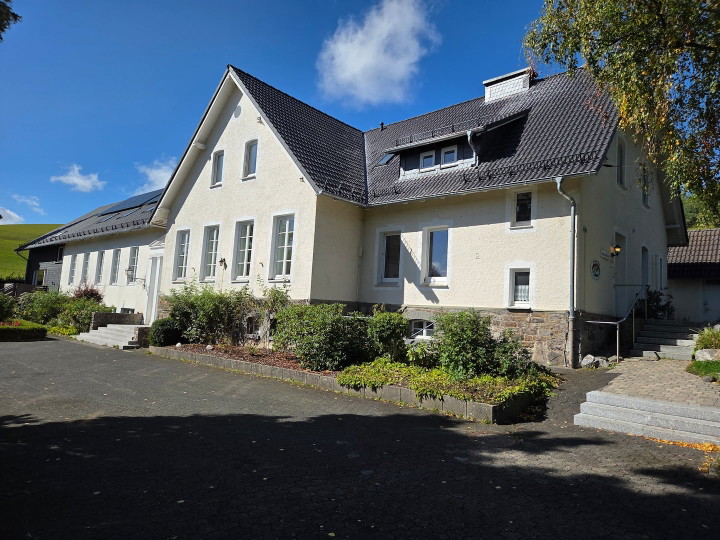 Alte Schule Deifeld 12-24 Personen - Medebach
