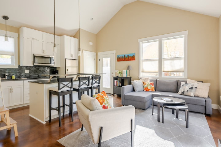 Bright, Modern, Private Home In Lively Se Portland - Portland, OR