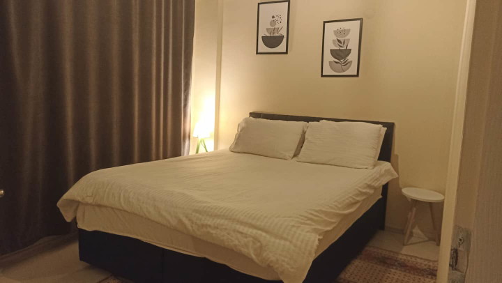 Karşıyaka Merkezde Yeni Binada Daire - İzmir
