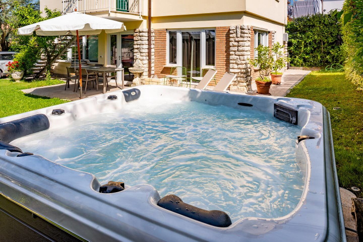 Casa Volta Bardolino - Bardolino commune, Italy