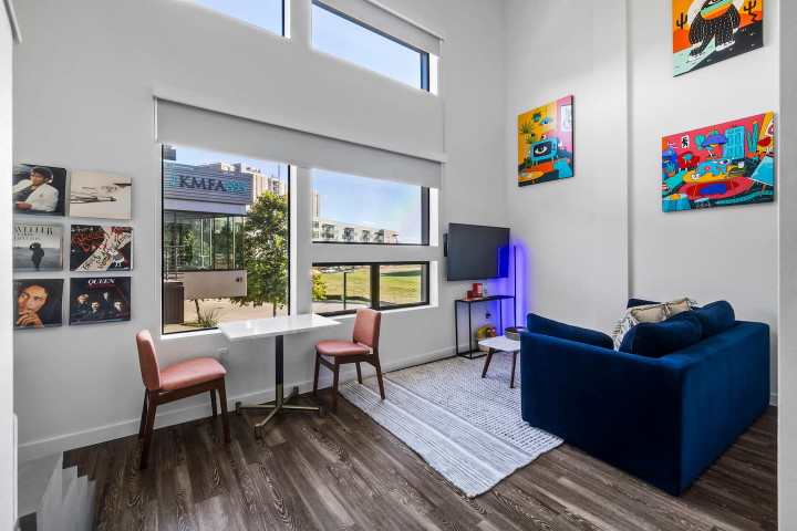 Corner Loft In Dt Atx | Near Rainey St | Parking - Austin