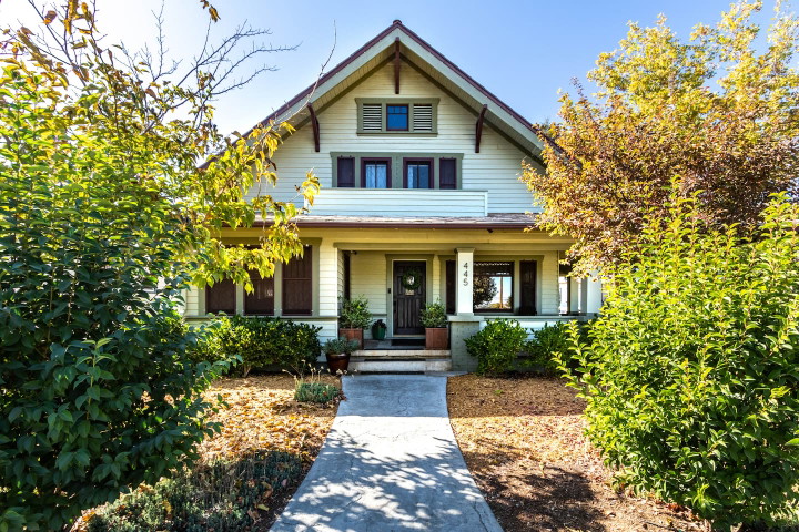 5th & Vine... Classic Craftsman, Modern Flair - Paso Robles, CA