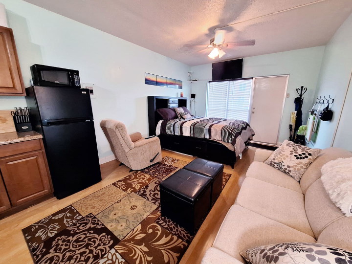 Beach Front First-floor Studio - Port Orange, FL