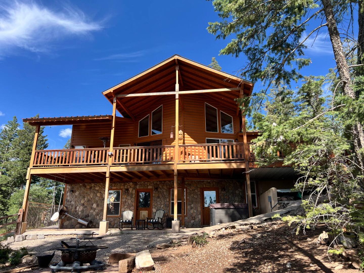 Hummingbird Haven - Cloudcroft, NM