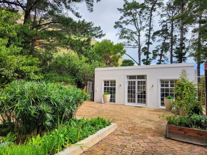 Mountain Vineyard Cottage; Outdoor Bath; Views - Cape Town