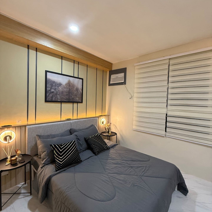 Cozy Suite W/ Huge Tv: Pool, Gym, Wifi, & Parking - Cebu City
