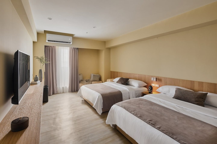 3 Brown House à 30 Secondes De La Gare De Taipei, Taipei, Chambre Pour 4 Personnes, Gare Principale De Taipei - Taipei
