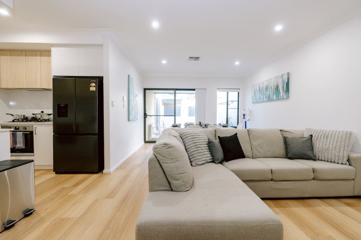 Cozy Cockburn Central Living - Perth