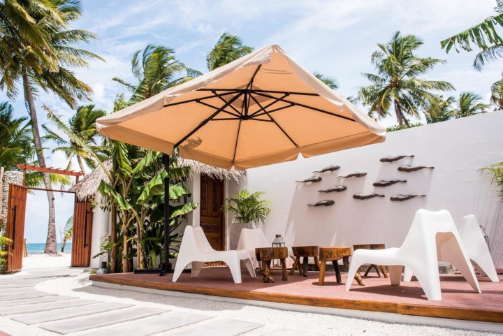 5* Beachfront Villa (2) - 40 Mins Boat From Male - Maldives