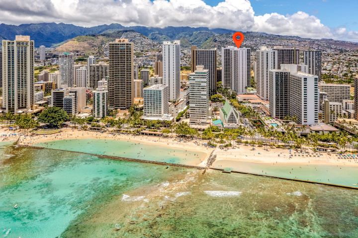 Renovated Waikiki Banyan W/ Diamond Head View - Honolulu