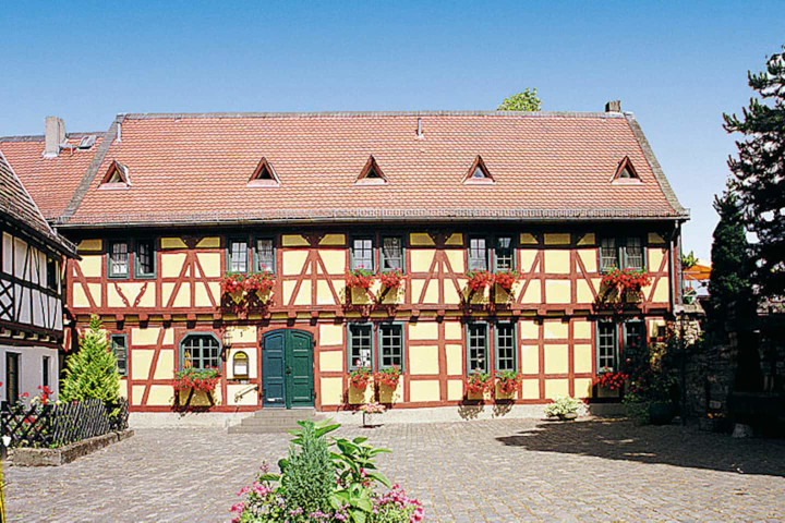 Weinstube Gelbes Haus Rheinberg - Mainz
