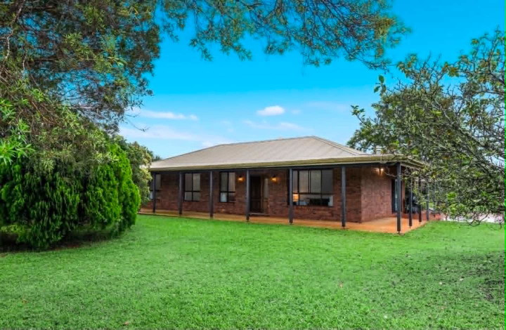 Kalm The Farm | Byron Hinterland W/ Wood Fireplace - Lismore