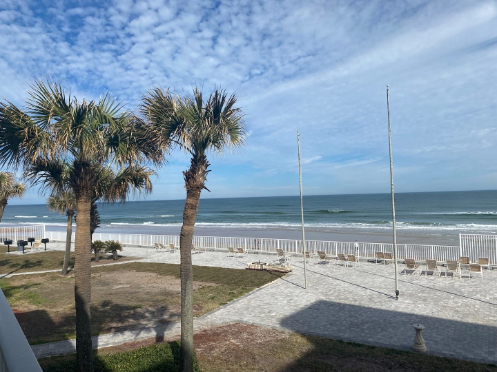 Ocean Front Jewel With Balcony - Daytona Beach, FL
