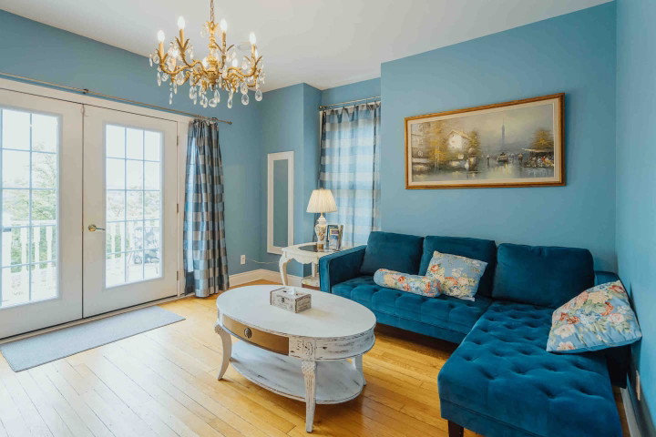 Paris Suite W/breakfast (Can Side) - Niagara Falls, NY