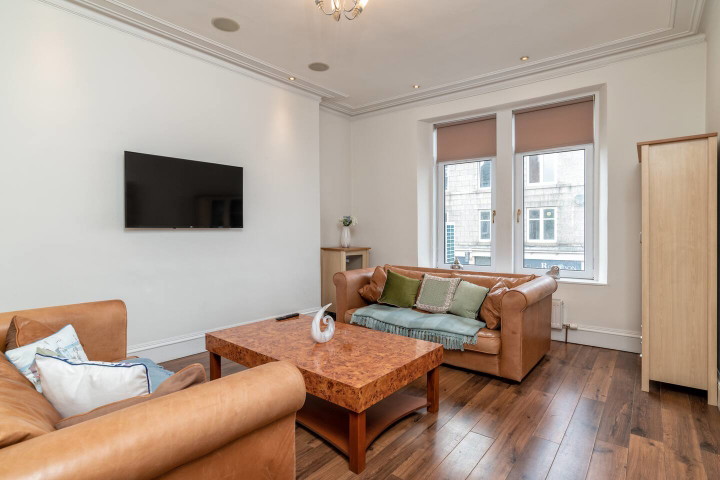 5br/5ba Townhouse | Pets | Sleeps 10 - Aberdeen