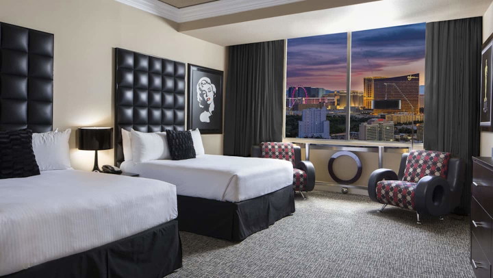 Signature Double Double Room | Near Strips - Las Vegas