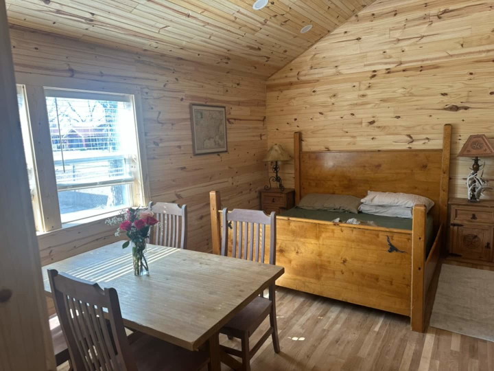 Charming Texas Rustic - San Antonio, TX