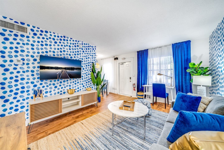 King Water View - No Extra Fees - Palm Wave Says - Margate, FL