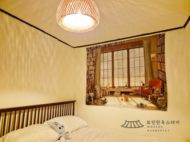 #모던한옥스테이#최대10명#침실3개#침대6개#지하철5분#주차지원(50%) - Seoul
