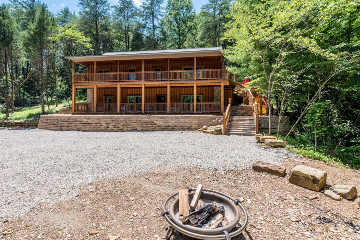 Our Brown County Shack | 100ac  Hiking  Fishing - Brown County, IN