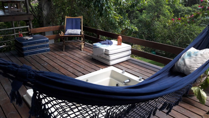 Suíte Com Varanda, Hidromassagem, 700m Da Praia! - Ilhabela