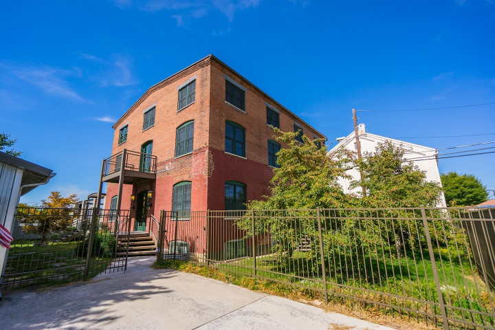 The Barrel House - Chambersburg